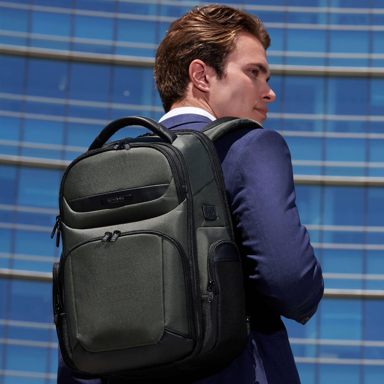 Pro-DLX 6 Rucksack expandable 15.6" | Samsonite Österreich