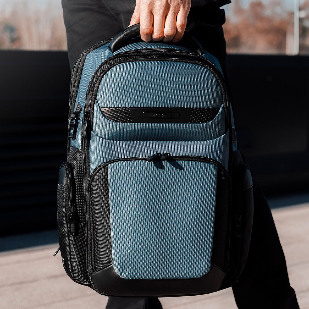 Pro-DLX 6 Rucksack expandable 15.6" | Samsonite Österreich